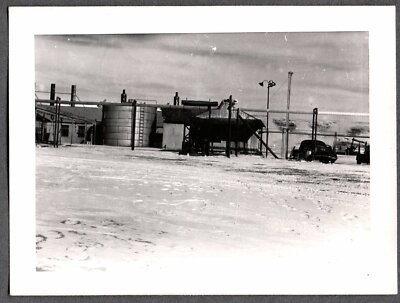 VINTAGE PHOTOGRAPH LOST SOLDIER OIL GAS FIELD WYOMING OKLAHOMA SINCLAIR ...