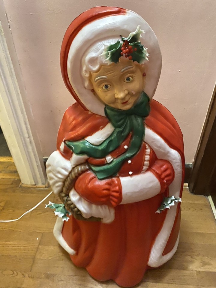 Vintage Santa’s Best *MRS. CLAUS* 40" Lighted Blow Mold Christmas Yard ...
