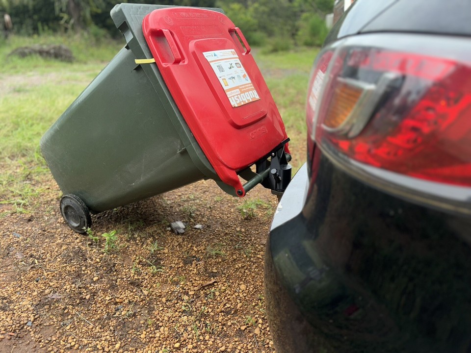 Wheelie Bin Tow Ball Attachment, Towing Wheelie Bins, Aussie Made Tow ...
