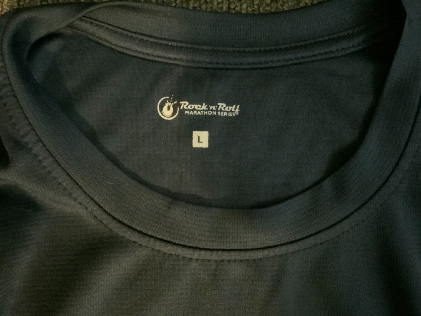 HUMANA ROCK N ROLL MARATHON SERIES SHIRT NAVY BLUE 20… - Gem