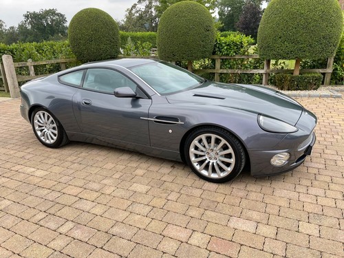 2001 ASTON MARTIN VANQUISH V12 SOLWAY GREY /NAVY 44K MILES FSH 12 MTHS ...