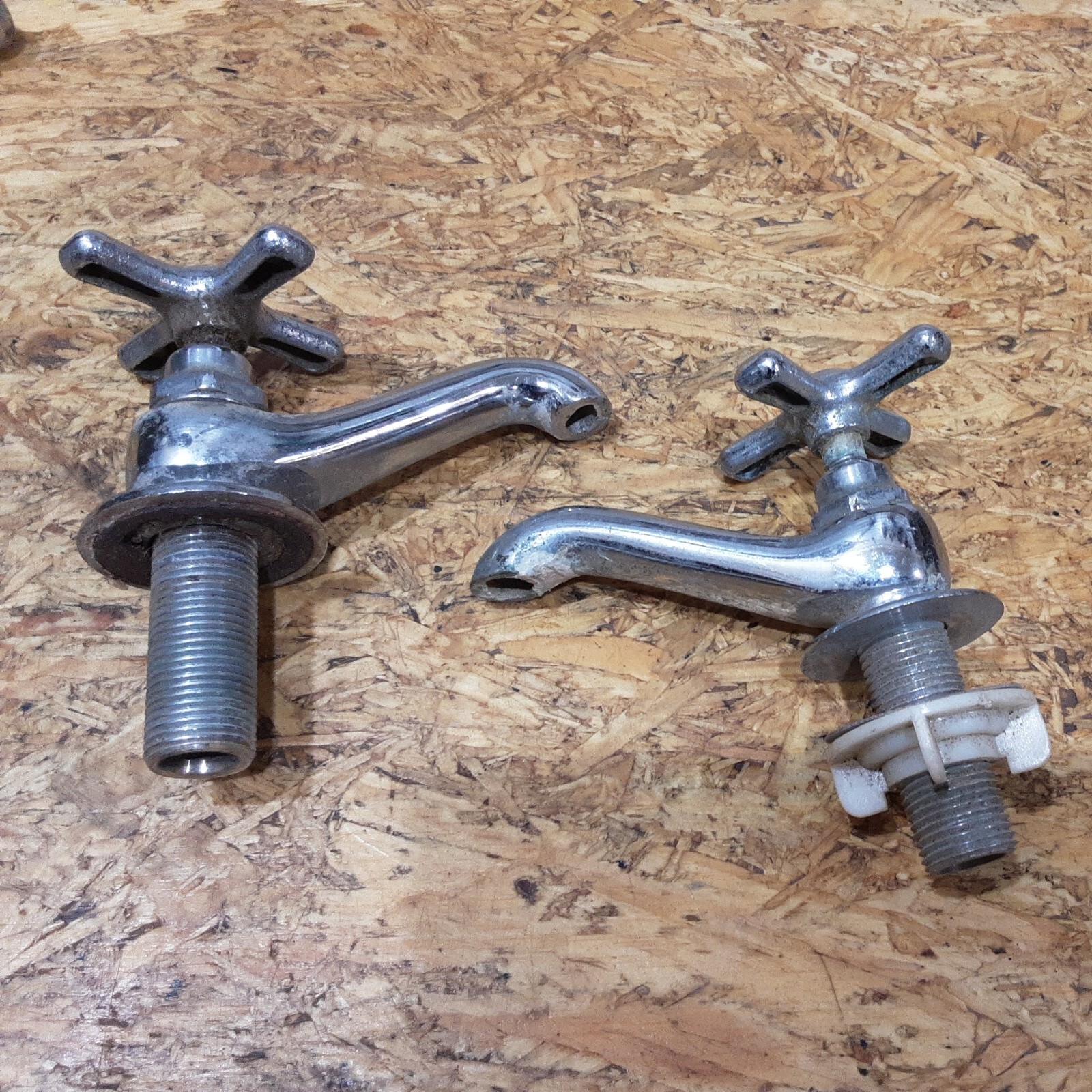 LOT OF 4 Vintage Single Handle Sink chrome Plated Brass Faucet Spigots ...