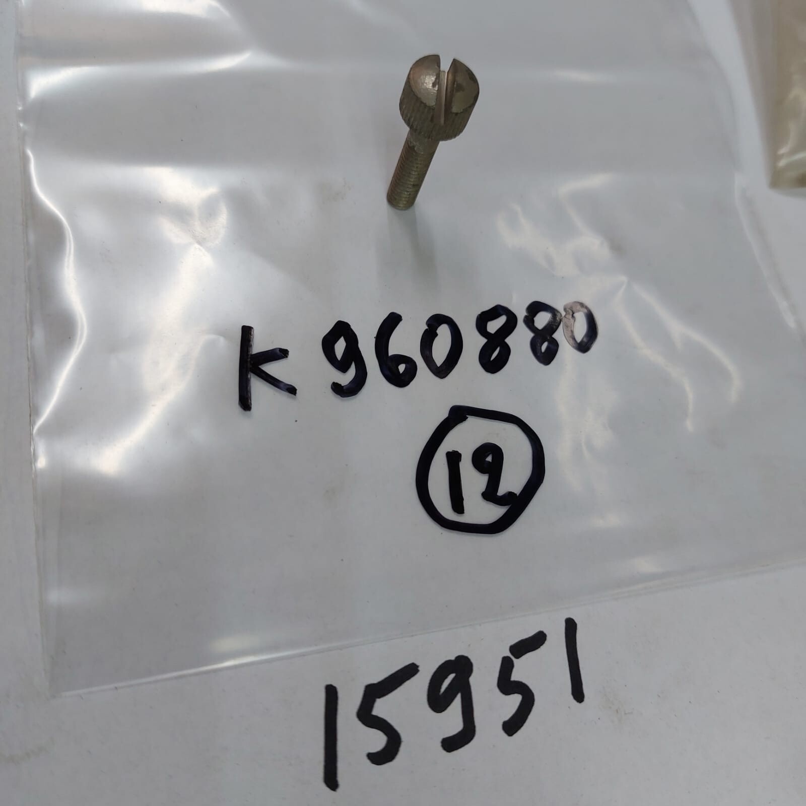 NOS TRACTOR PARTS K960880 SCREW Case parts880, 880A, 880B, 885, 1200 ...