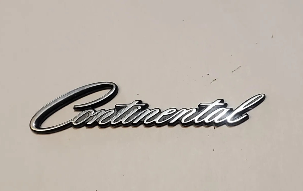 1970s Lincoln CONTINENTAL Metal Headlight Script Emblem D2lb-13a171-aa ...