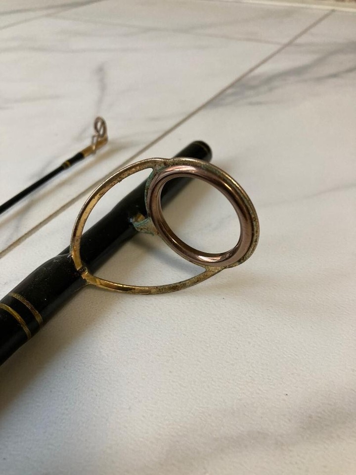 Master Spectra Graphite Composite 8 FT Model 3200 2 pc spinning rod | eBay