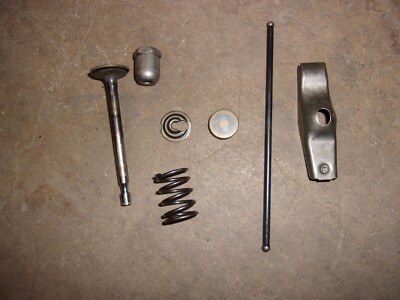 OEM USED Briggs & Stratton EXHAUST VALVE, RETAINER,SPRING,CAP,ROCKER ...