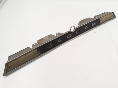 JAGUAR XJS 3.6 V12 BOOT LID REAR PLINTH SECTION FITTING BACK BODY PANEL ...