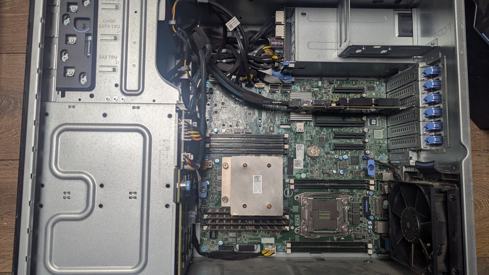 Dell PowerEdge T430 - Xeon® Processor E5-2699 v3 | 64GB RAM | 7TB SAS ...