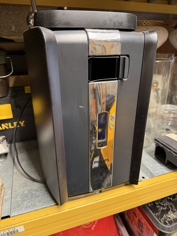 Philips PerfectDraft Beer Machine Black and Silver - Used Good ...