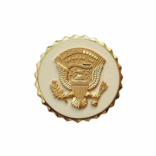 REGULATION SIZE U.S. VICE PRESIDENTIAL SERVICE BADGE PIN BADGE INSIGNIA ...
