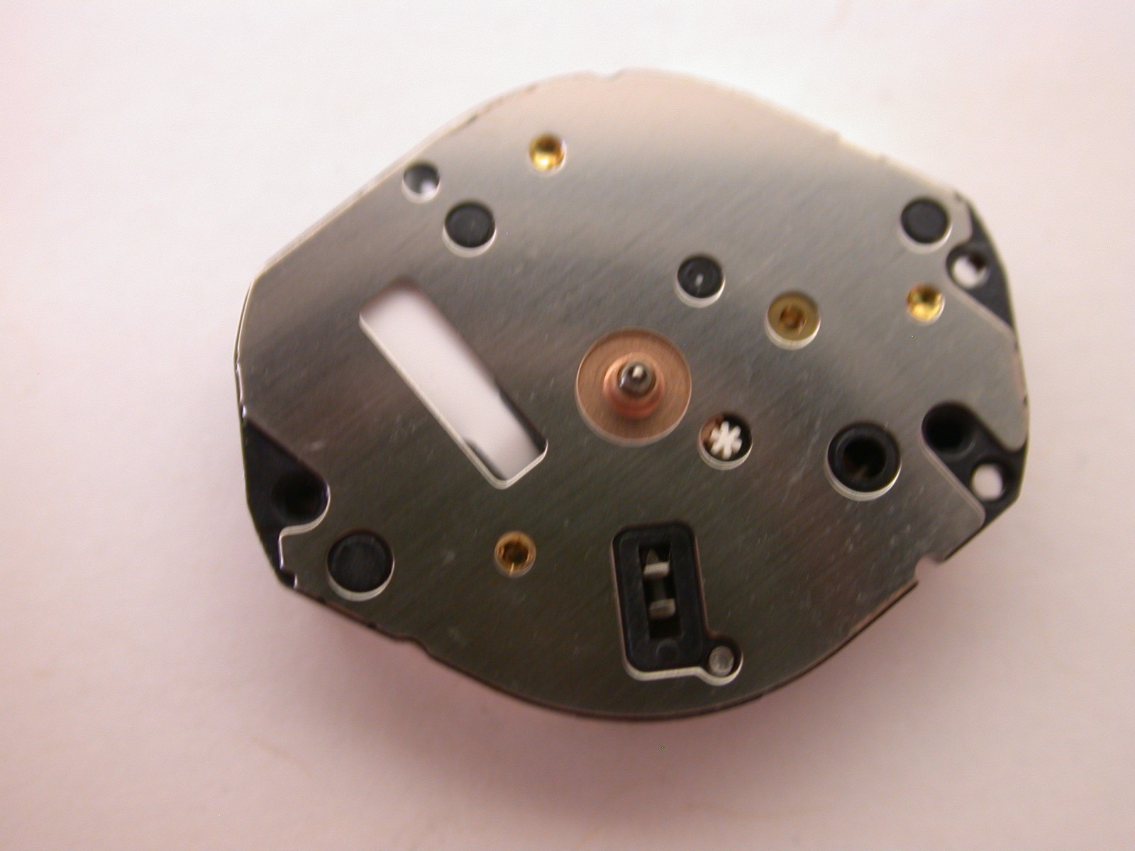 Y121 MOVEMENT COMES TESTED WITH NEW BATTERY | eBay