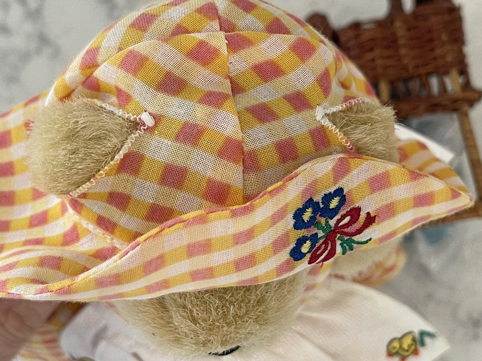 Muffy VanderBear Spring Chickens. New and Complete! | eBay