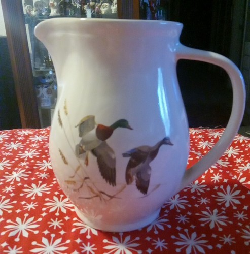 Vintage Hyalyn 905 USA Pottery Pitcher Dropping in Mallards Arthur M ...