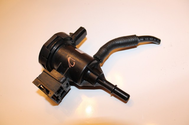 Mercedes-Benz W221 Fuel System Purge Valve A0014760532 for sale online ...