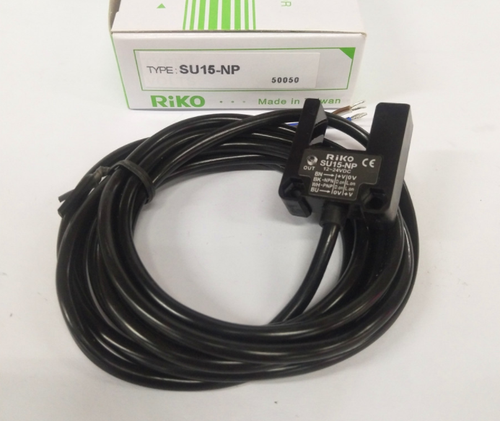 1 pz nuovo sensore fotoelettrico RIKO SU15-NP SU15NP in scatola ...