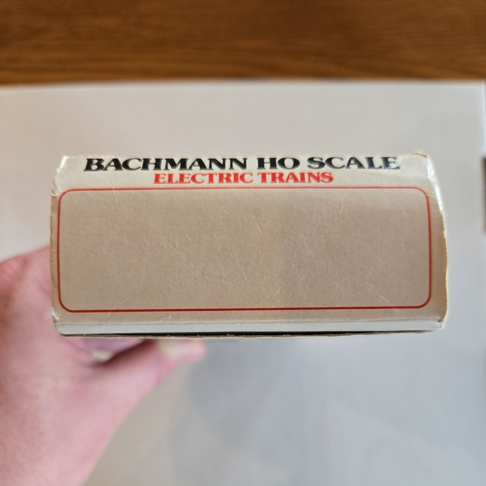 Bachmann HO Scale Santa Fe 307 ATSF F7A Diesel Train Engine Railroad | eBay