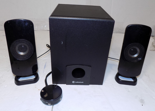 Radio Shack 4000466 16W 2.1 Computer Speakers with Subwoofer | eBay