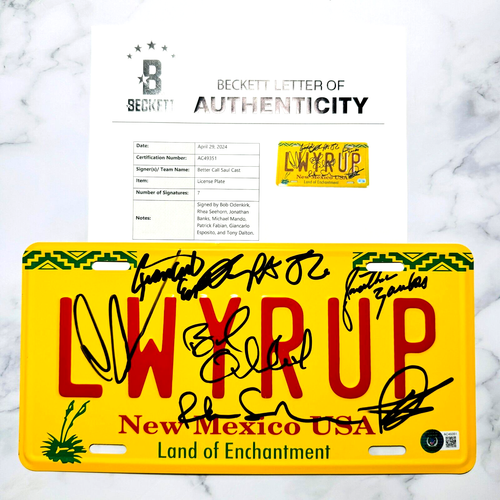 BETTER CALL SAUL SIGNED LICENSE PLATE "LWYUP" BY 7 CAST BOB ODENKIRK ...