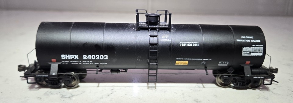 Atlas HO Scale SHPX Chlorine Tank Car #240303 | eBay