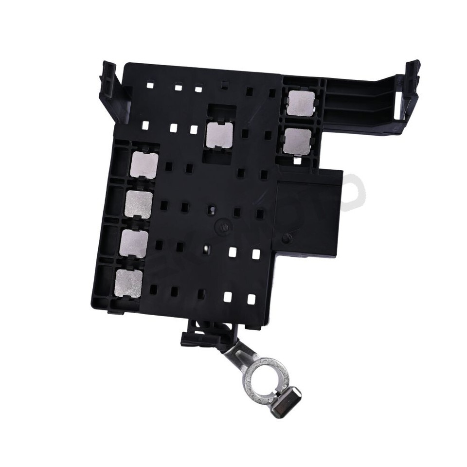 NEW For 17-19 Sierra Silverado Engine Compartment Fuse Distribution Box ...