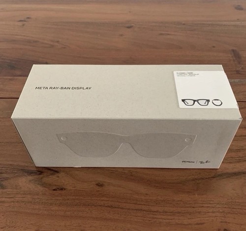 *BRAND NEW* Meta Ray-Ban DISPLAY Smart Glasses Neural Band USB-C ...
