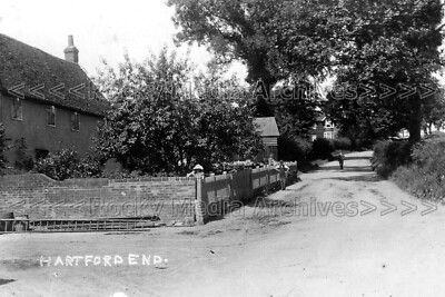 Ttq-55 Animated Street Scene, Hartford End, Essex. Photo | eBay UK