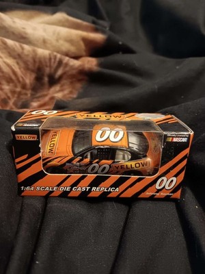 *VERY RARE* NASCAR Johnny Sauter 2006 Yellow Transportation | eBay