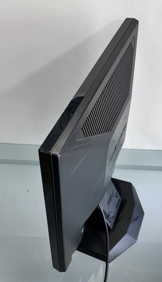 2005 Samsung Syncmaster 19" 930B LCD Flat Computer Monitor Test ...