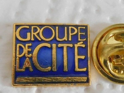 Pin's GROUPE de la Cité - Sté Editions Presse - (#B12) | eBay