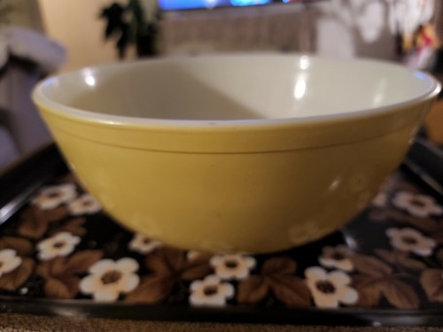 Vintage Pyrex Primary Colors Yellow Mixing Bowl #404 - 4 Quart Four QT ...