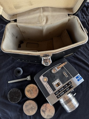 Bell & Howell Zoomatic Director Series 8mm Movie Camera w/ Case ...