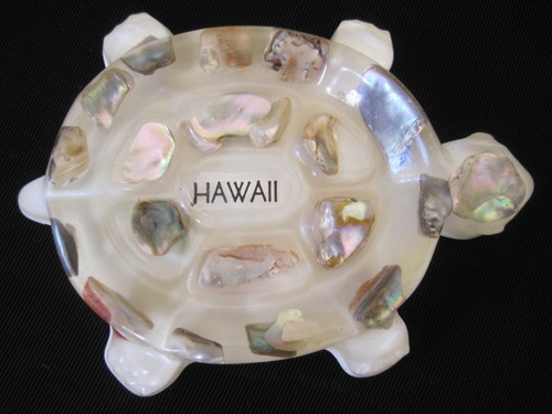 Vintage Abalone Shell in Acrylic Lucite TURTLE Ashtray Trinket/Soap ...