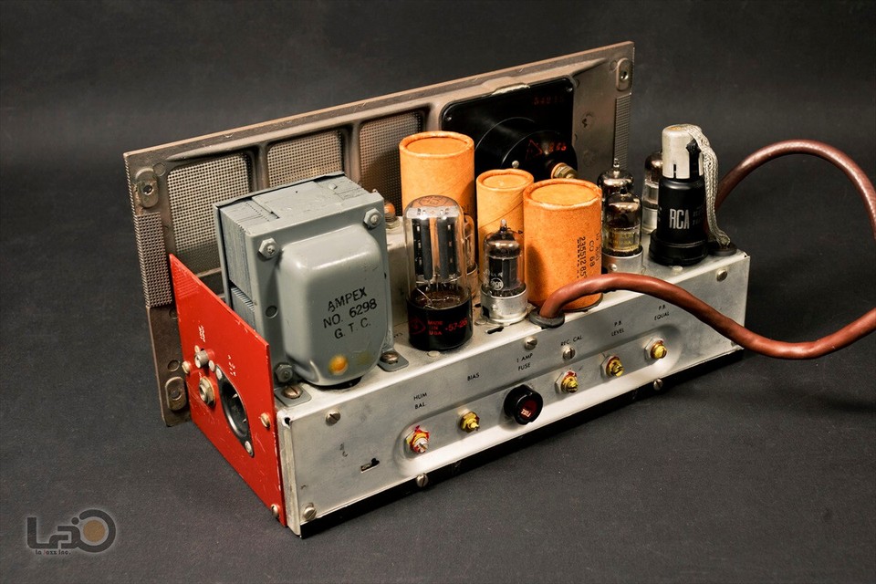 AMPEX MODEL 600 Reel-to-Reel Tape Recorder & Model 620 Speaker ...