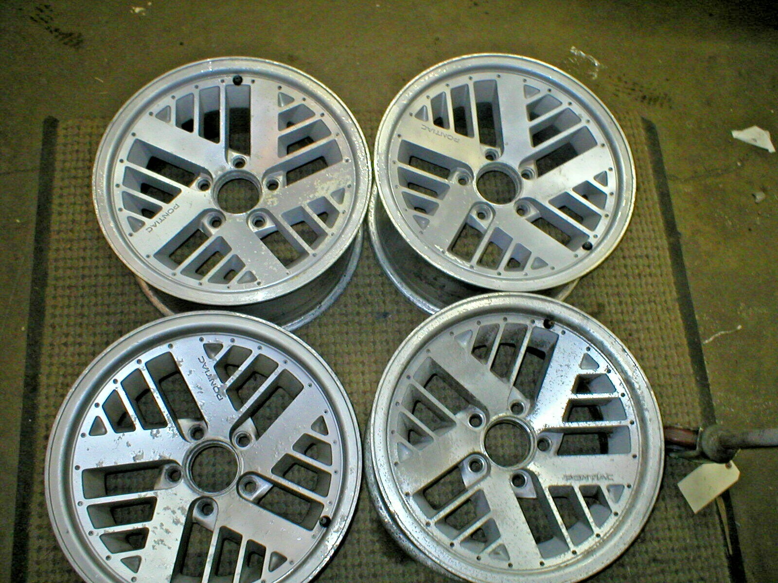 1982-92 FIREBIRD TRANS AM STYLE 16x8 FORMIULA ALUMINUM WHEELS 5X4.75 GM ...