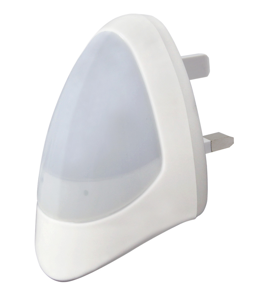 Automatic LED Night Light Dusk to Dawn Wall Plug In Warm White Sensor ...