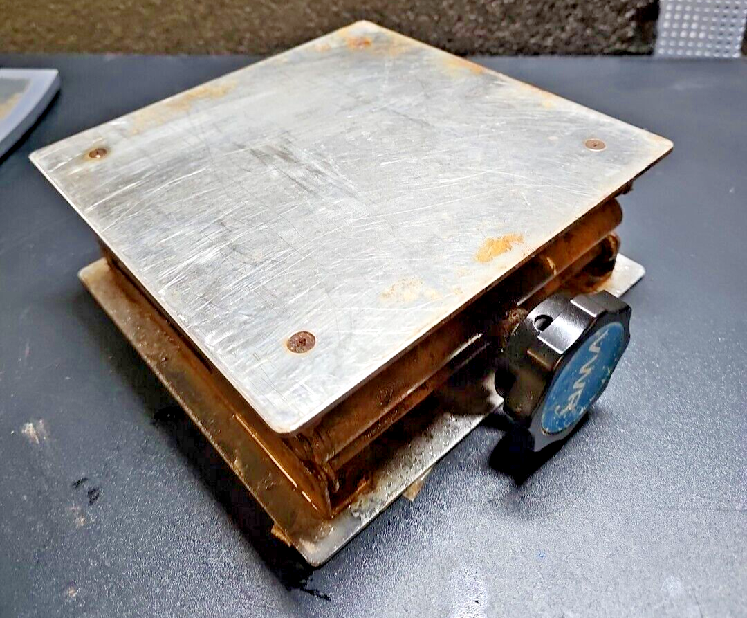 VWR table Lab Jack, 8" x 8" , Height: 3"-11", 79 lbs scissor lift ...