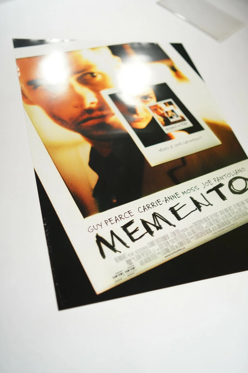 Memento Movie Poster
