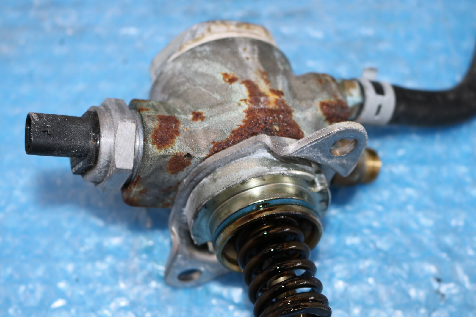 Audi A1 8X 1.2 TFSI High-Pressure Petrol Fuel Pump 03C127026J | eBay