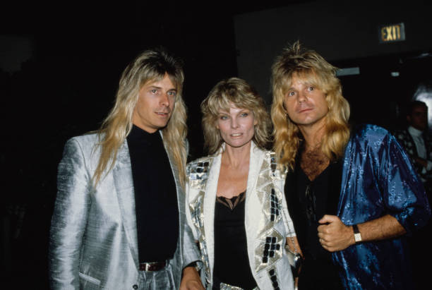 Gregg Giuffria Cathy Lee Crosby David Glen Eisley attends an MTV e- Old ...