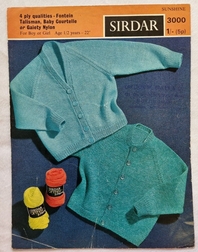 Sirdar Knitting Pattern 3000 - Babies/Toddlers Raglan Cardigan - Good ...