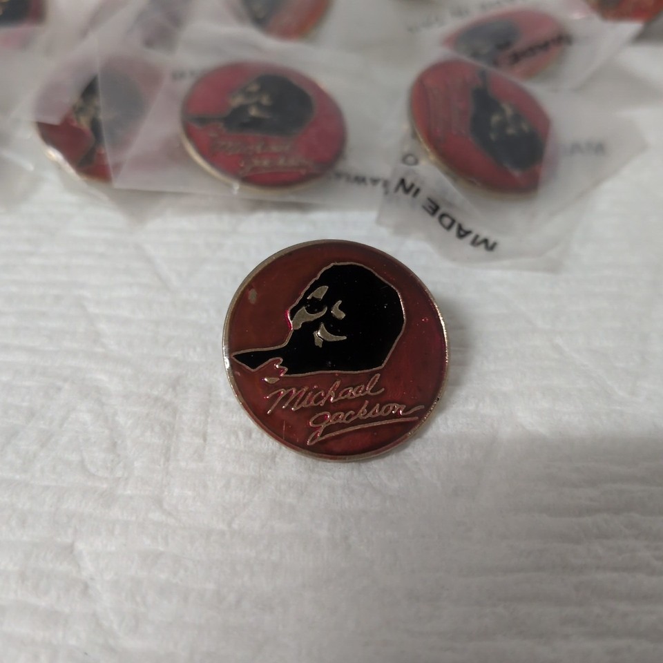 Michael Jackson Souvenir Pins Lot of 13 MJ Thriller Bad Dangerous | eBay