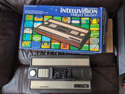 Mattel Intellivision Video Game Console 2609 w/Box | eBay