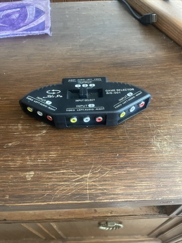 3-Way Audio Video AV RCA Black Switch Selector Box Splitter with/3 RCA ...