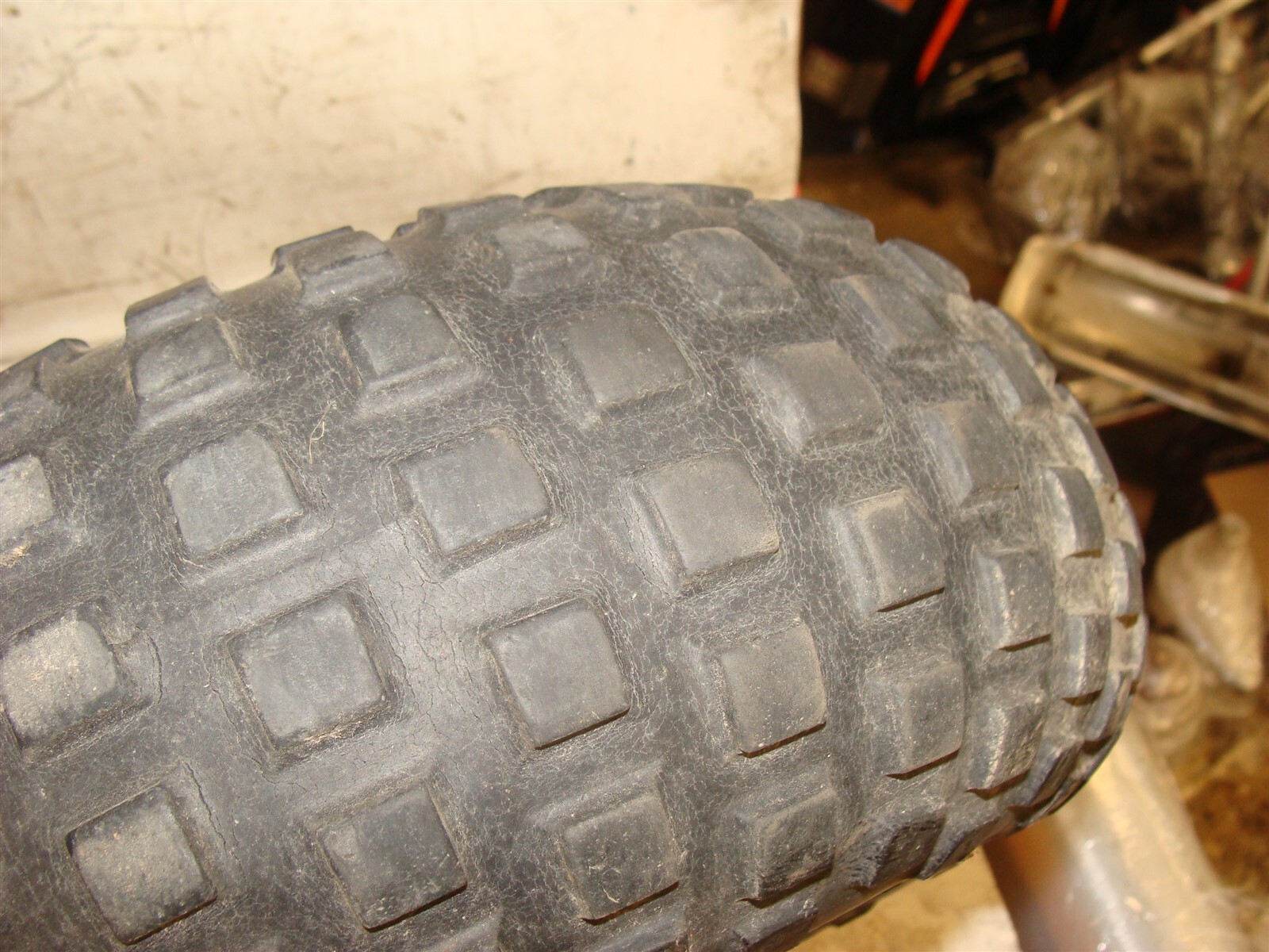 1986 SUZUKI LT50 Quadrunner 50 oem original wheel rim tire golden boy ...