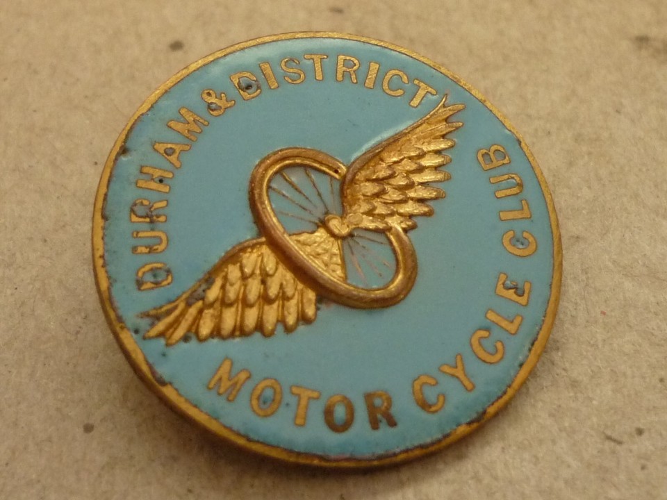 VINTAGE ENAMEL BADGE DURHAM & DISTRICT MOTOR CYCLE CLUB MOTORCYCLE CLUB ...