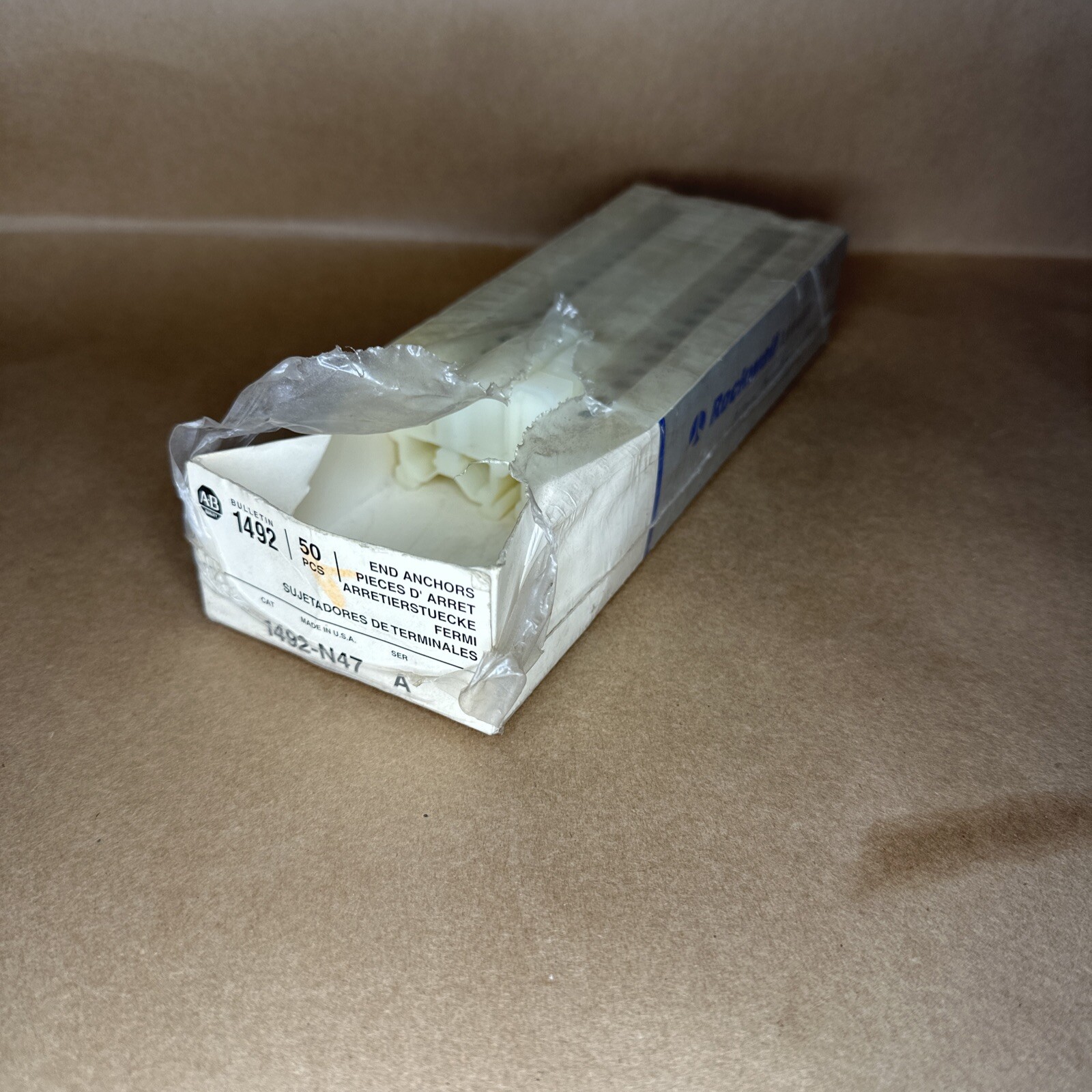 ALLEN BRADLEY 1492-N47 **LOT OF 34** END ANCHOR TERMINAL BLOCKS B290 | eBay