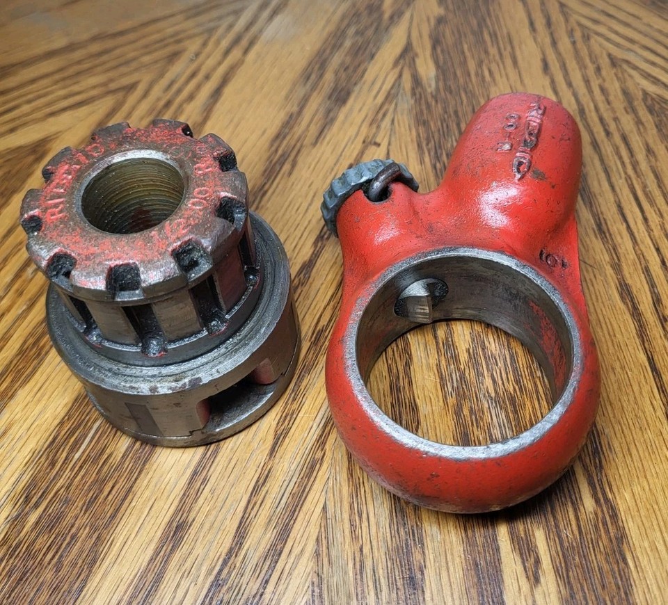 RIDGID USA 00-R Pipe Threader Ratcheting Die Drop Head & 1/2” Die (No ...