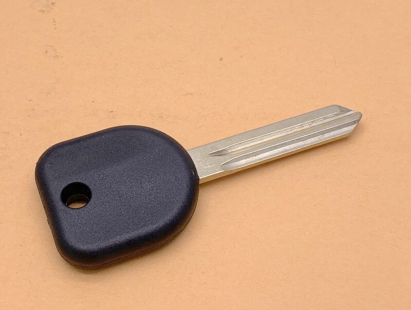 SOLID HEAD TRANSPONDER IGNITION CHIP KEY FOR 05 06 07 08 2009 2010 ...