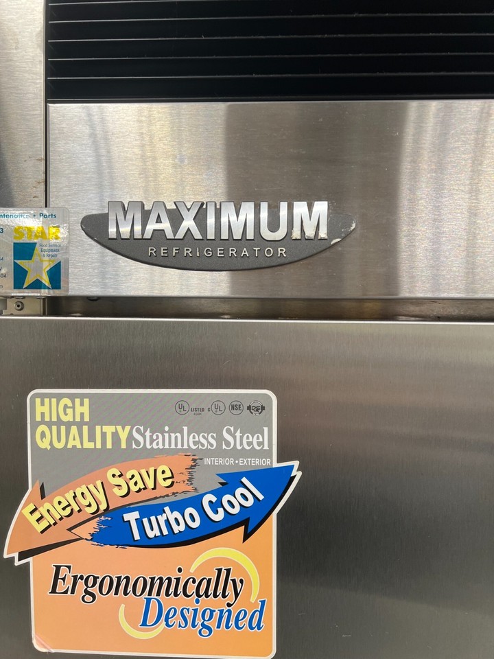 USED - Maximum Commercial Reach-In Refrigerator With 2 Solid Doors ...