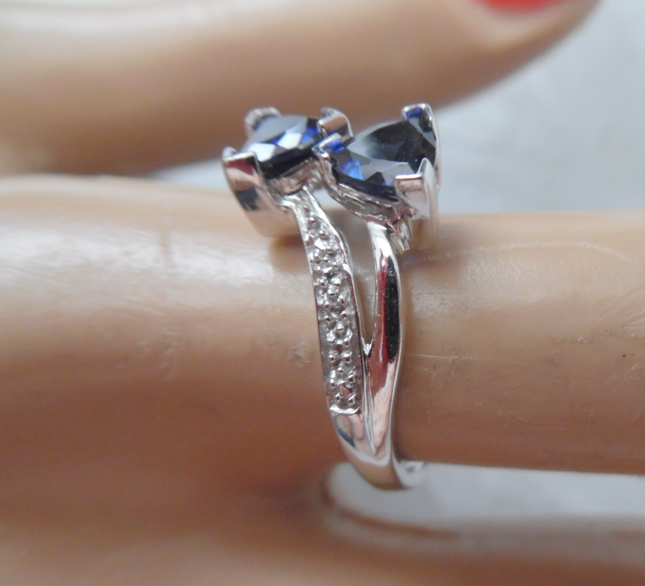 JWBR WHITE GOLD AND SAPPHIRE RING DIAMOND ACCENT SIZE 6.5 | eBay